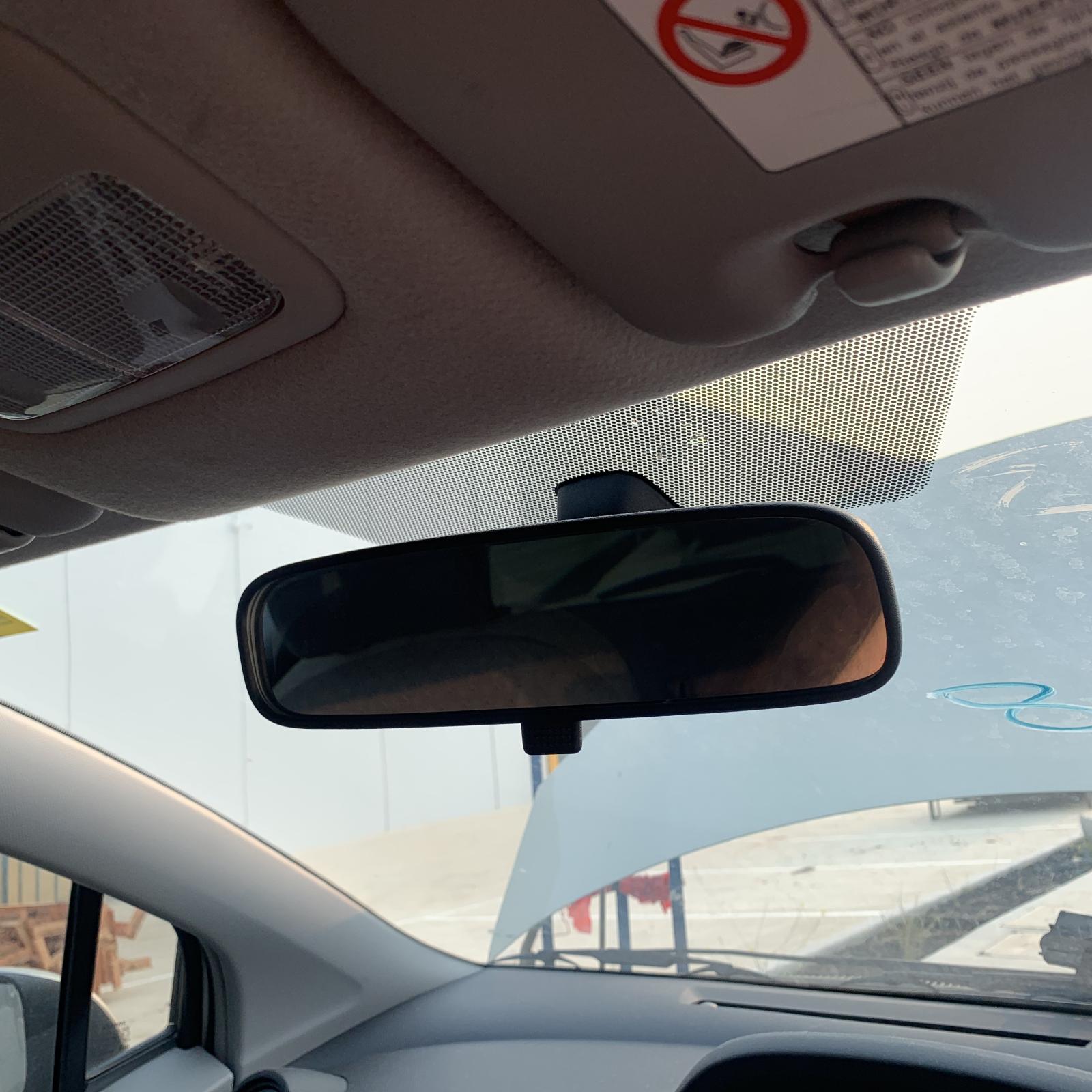 Toyota yaris rear view mirror store