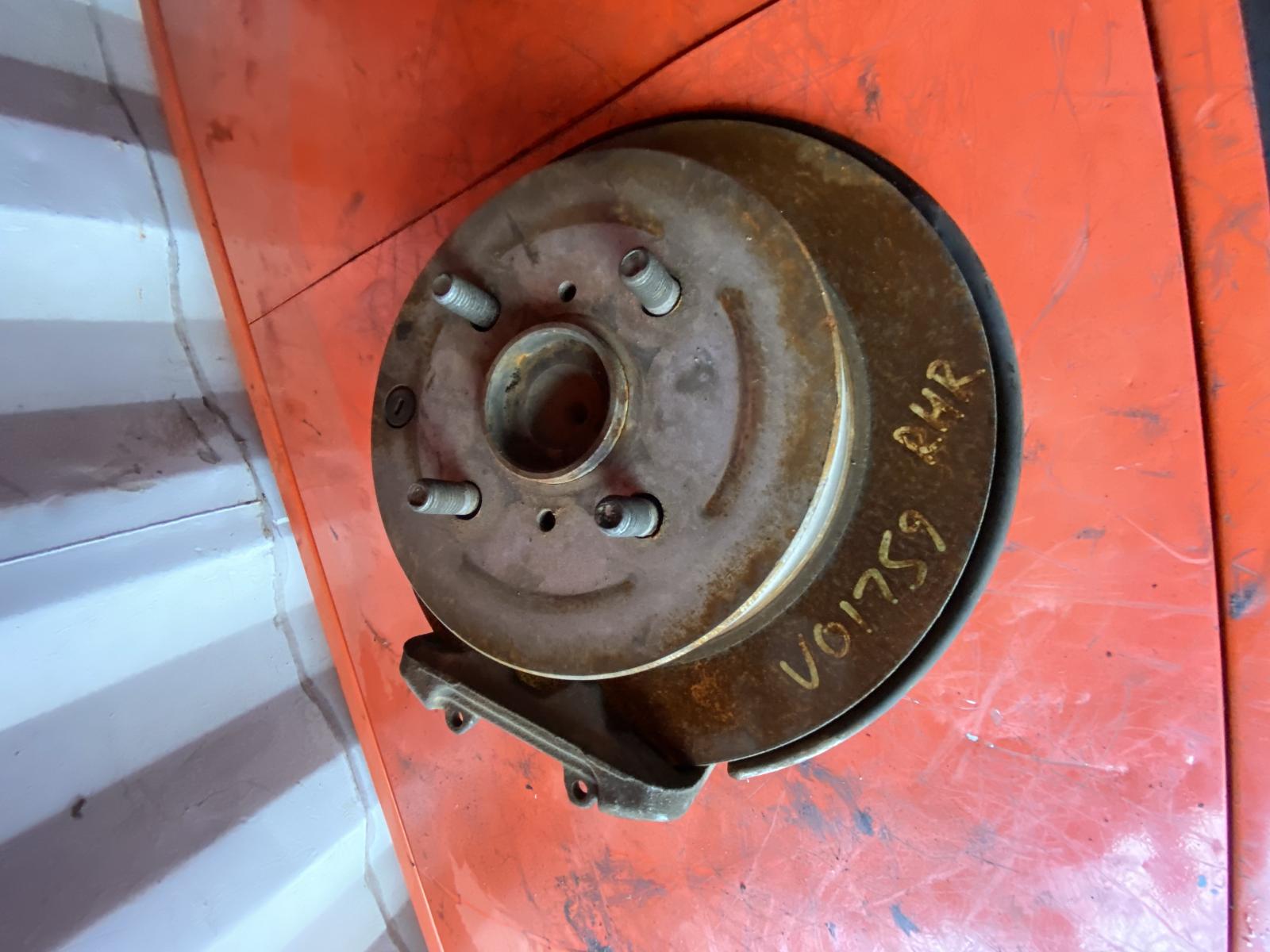 Right Rear Hub Assembly Corolla Toyota 2002
