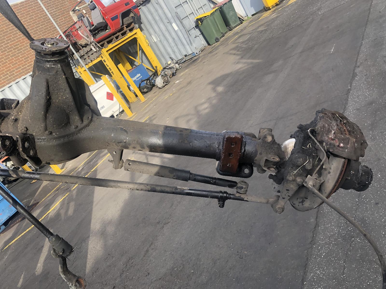 Front Diff Assembly Hilux Toyota 1988