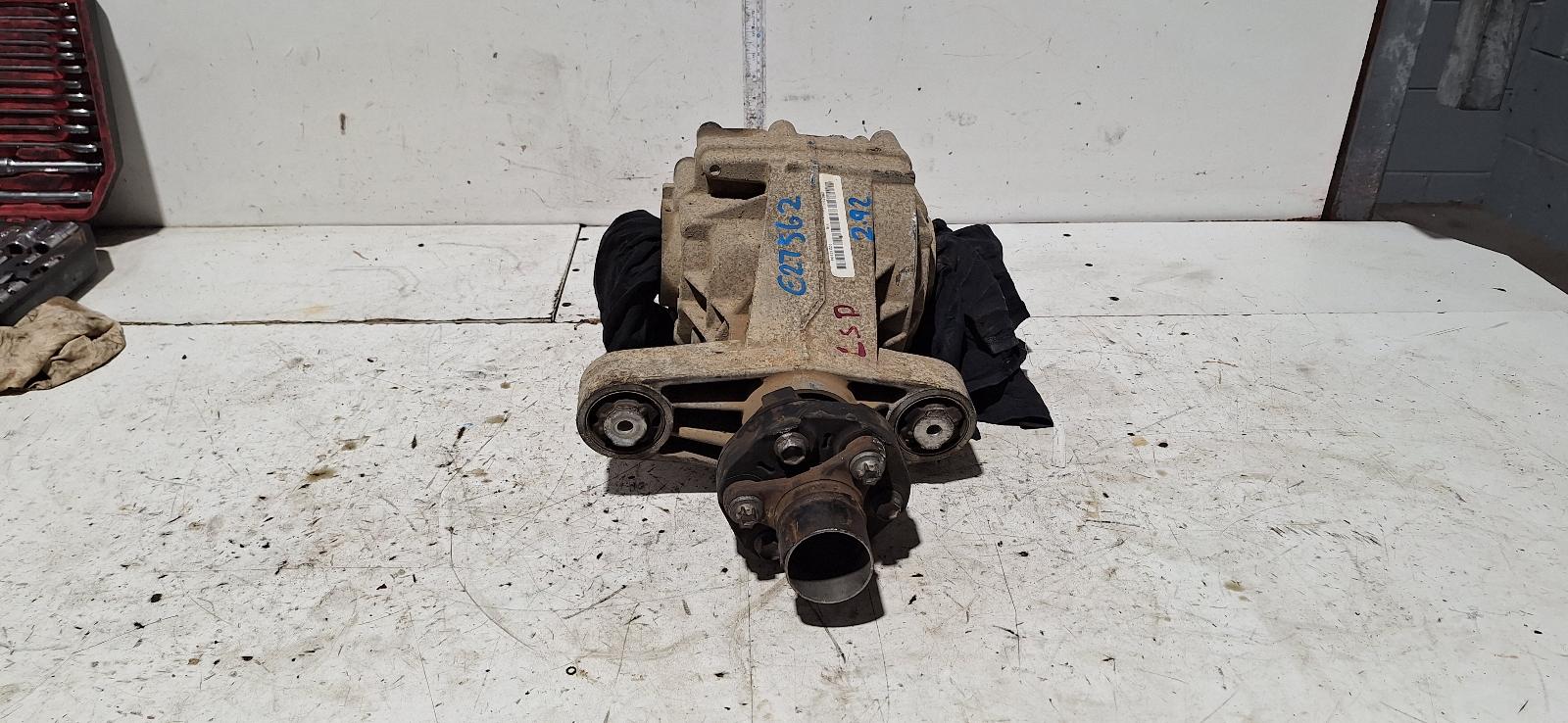 Differential Centre Commodore Holden 2009