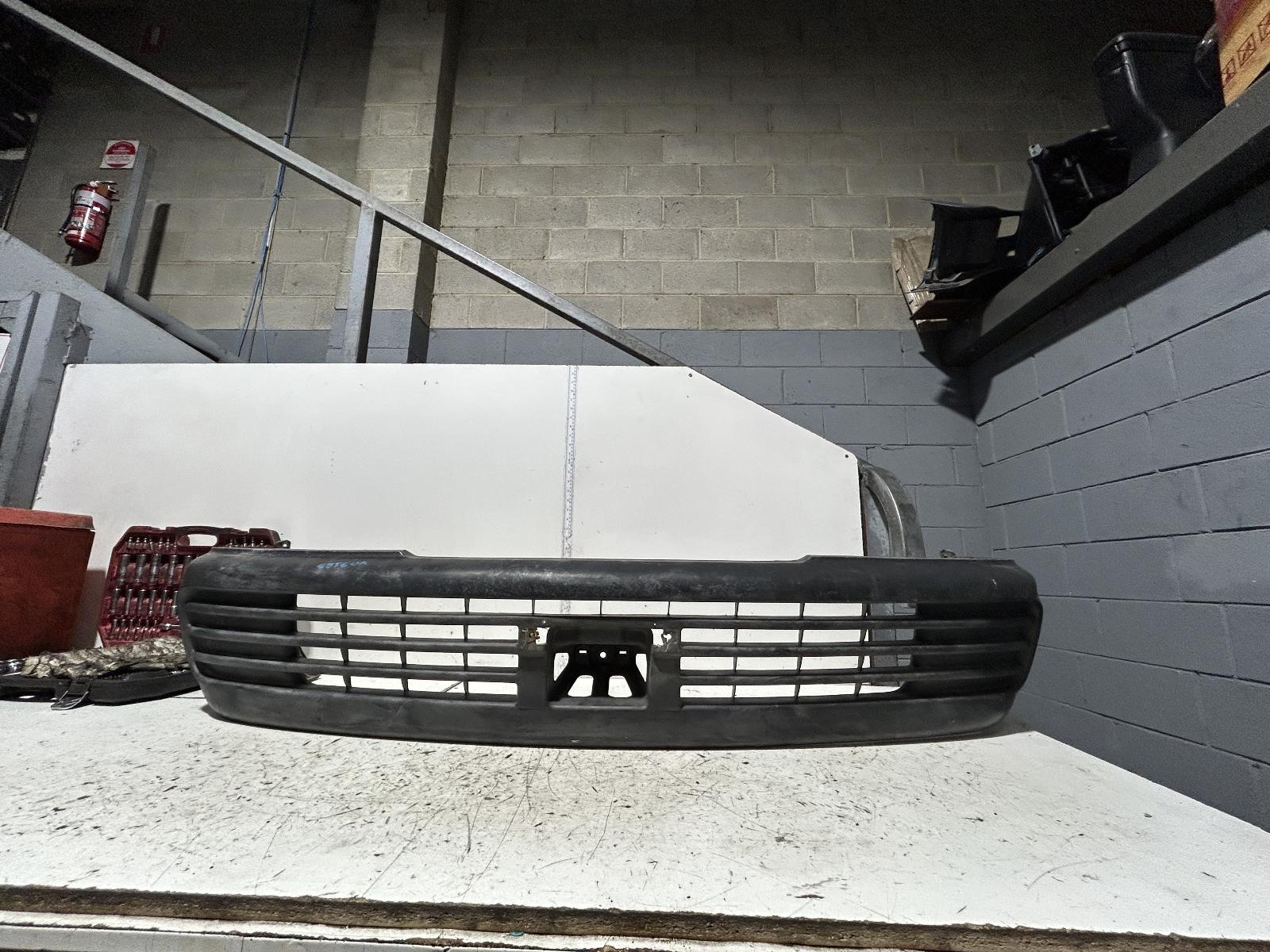 Front Bumper Townace Toyota 1996