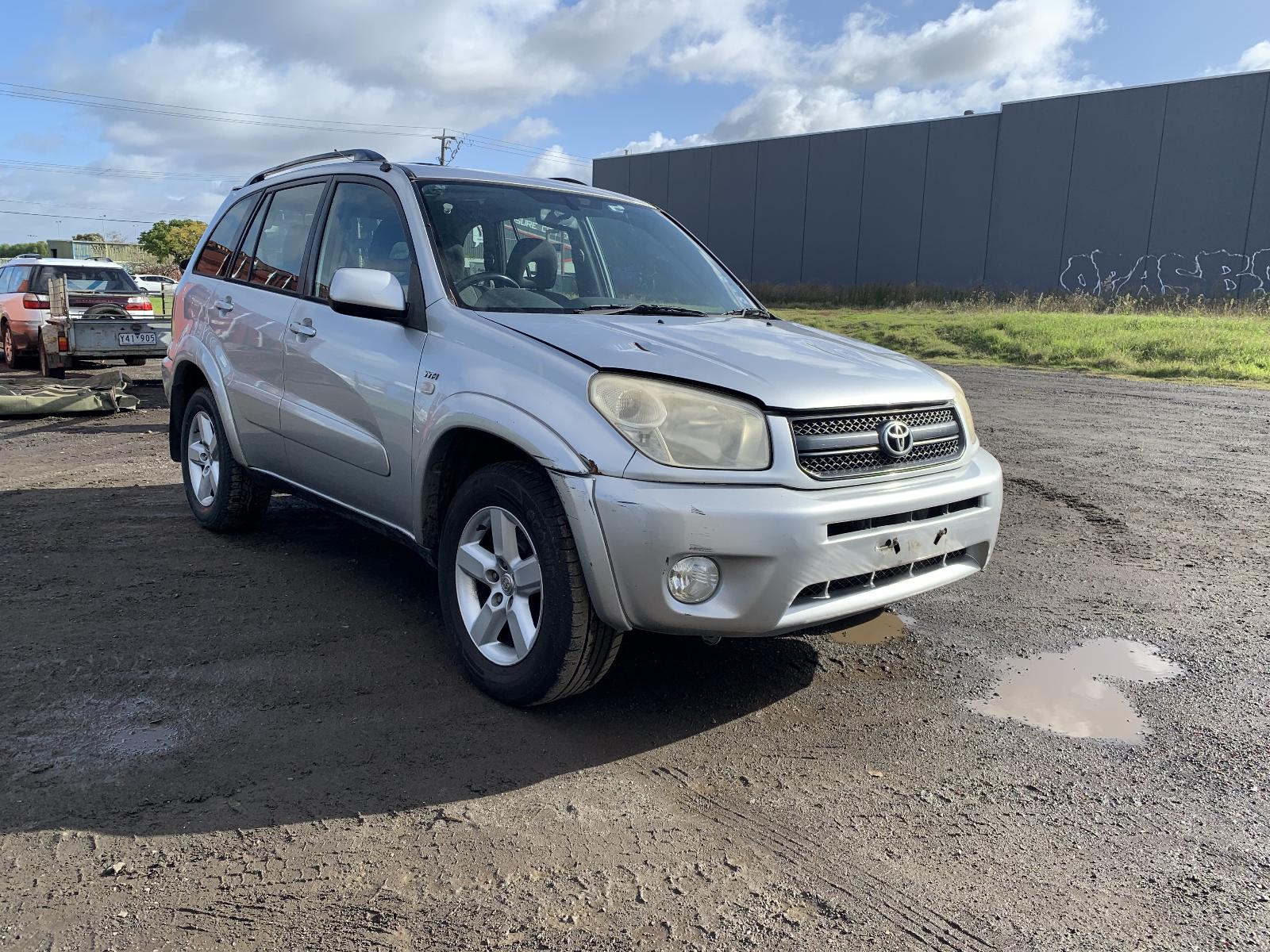 Gear Stick/Shifter Rav4 Toyota 2004