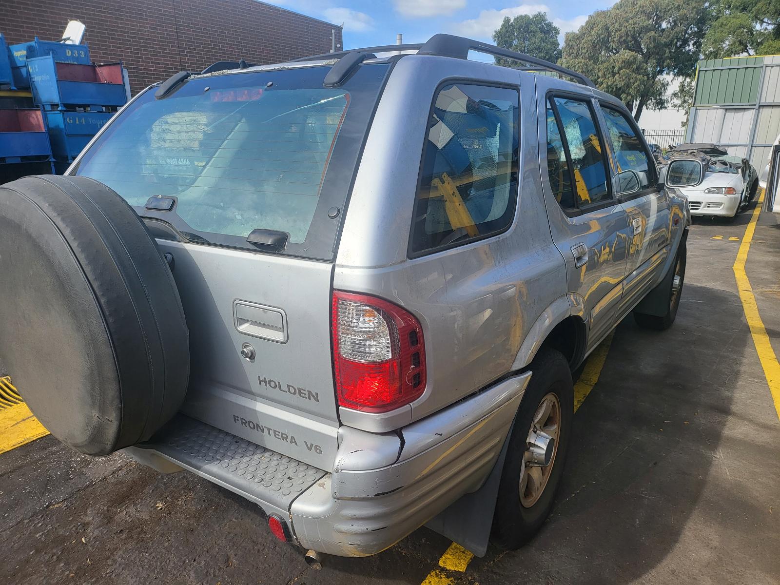 Right Front Door Window Frontera Holden 2000