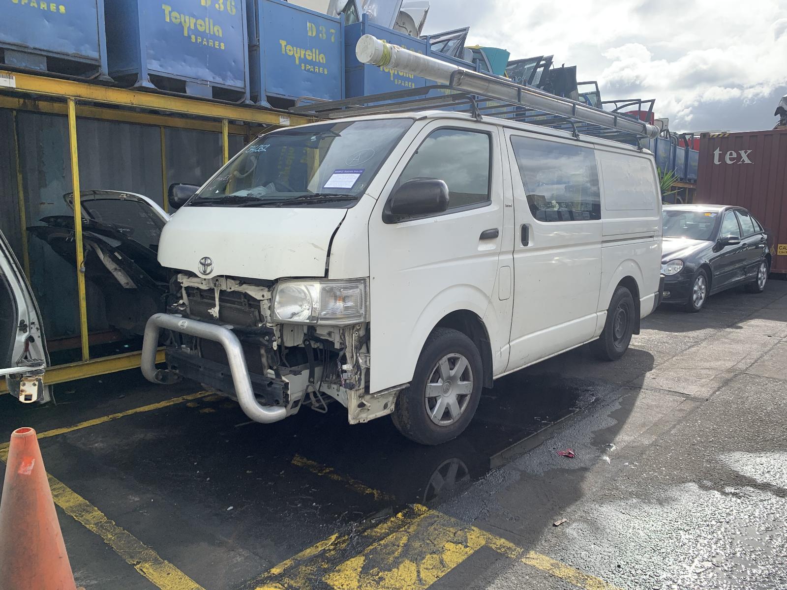 Radiator Hiace Toyota 2008