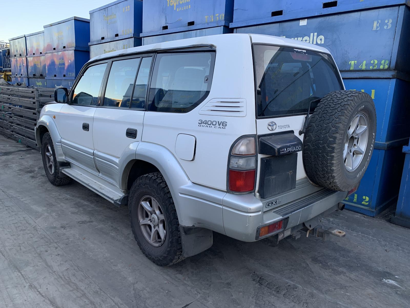 Left Indicator/Fog/Side Prado Toyota 1998