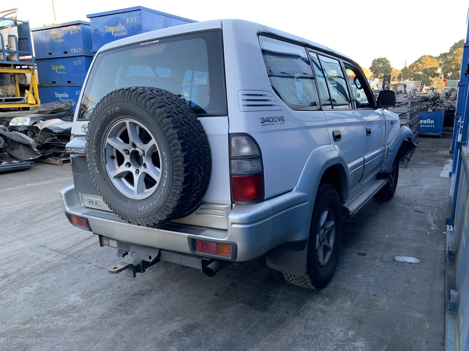 Left Indicator/Fog/Side Prado Toyota 1998