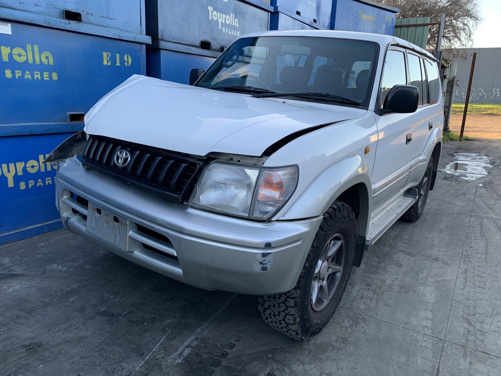 Left Indicator/Fog/Side Prado Toyota 1998