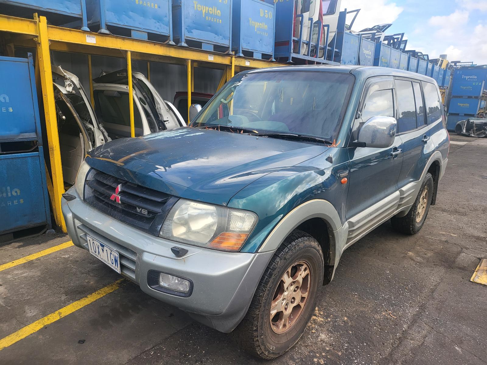 Right Rear Door Sliding Pajero Mitsubishi 2002