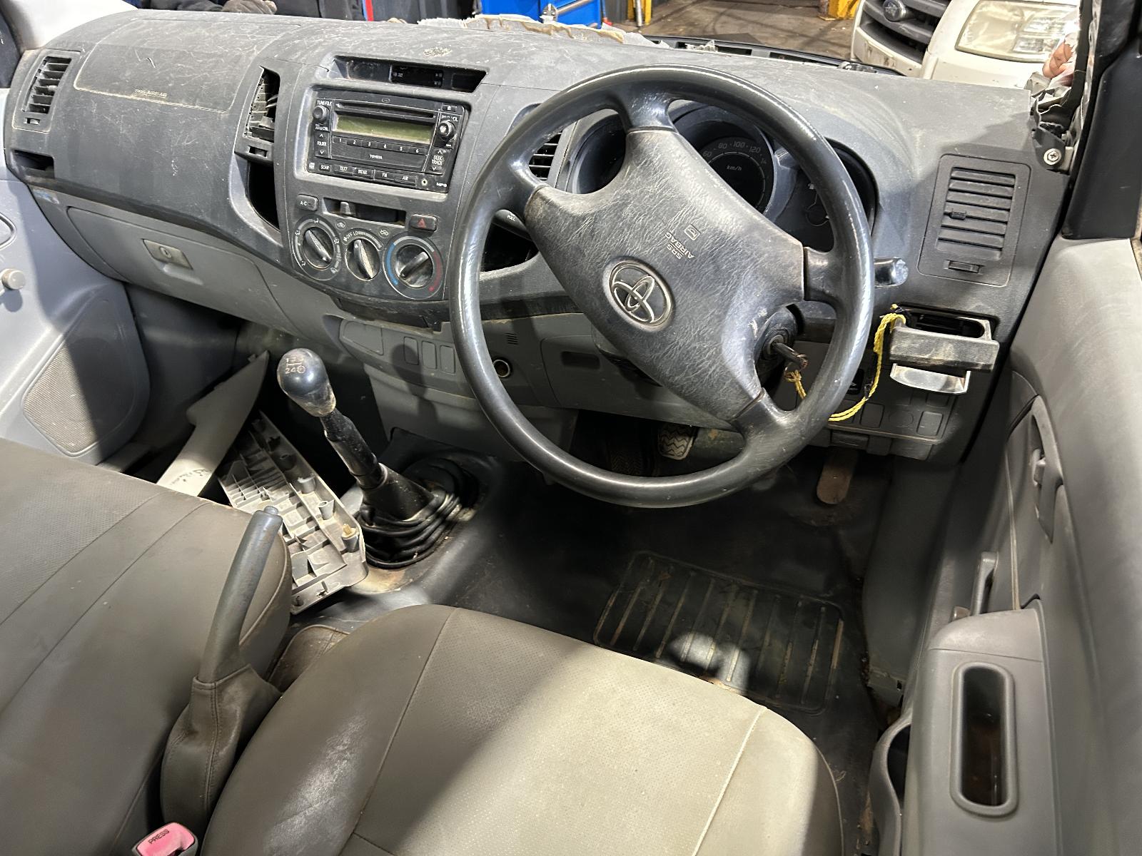 Column Hilux Toyota 2009