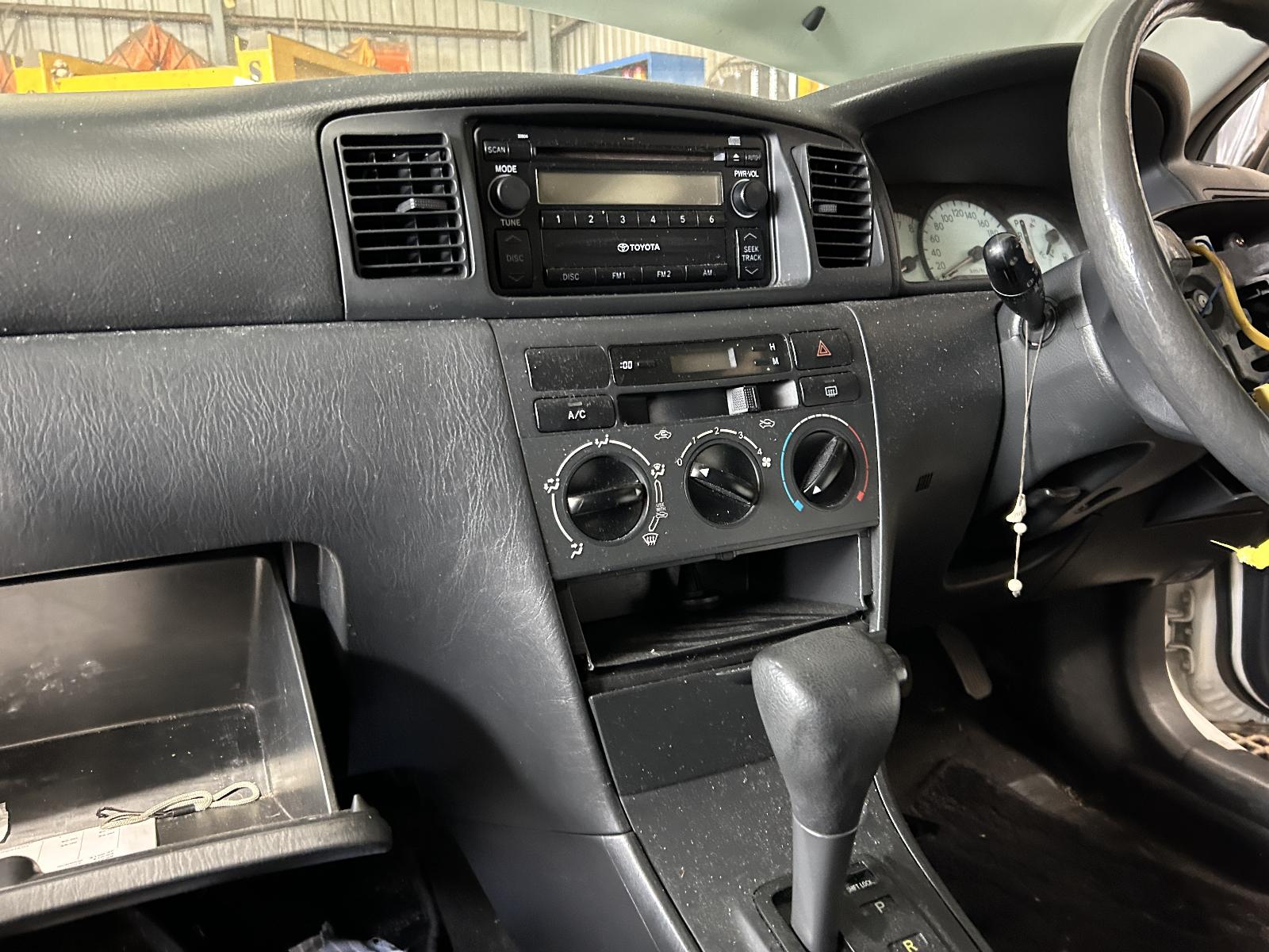 Engine Cover Corolla Toyota 2003