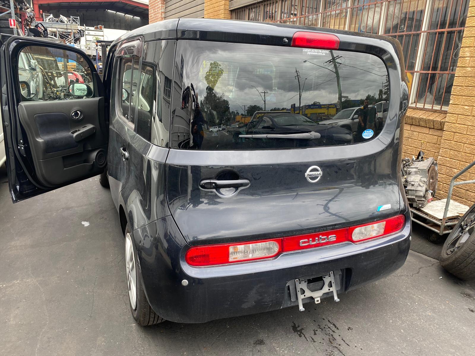 Right Rear Door Sliding Cube Nissan 2012