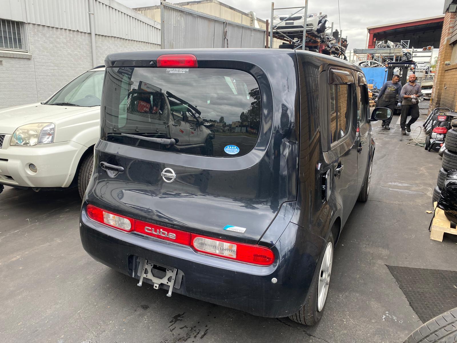 Right Rear Door Sliding Cube Nissan 2012