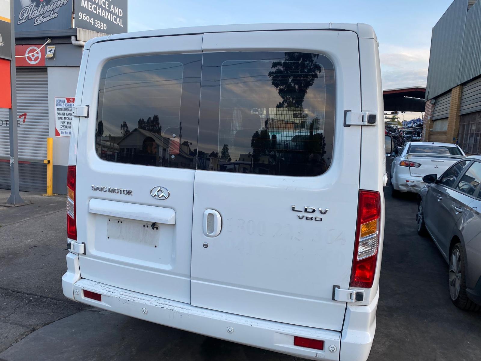 Right Rear Door Sliding V80 Ldv 2016