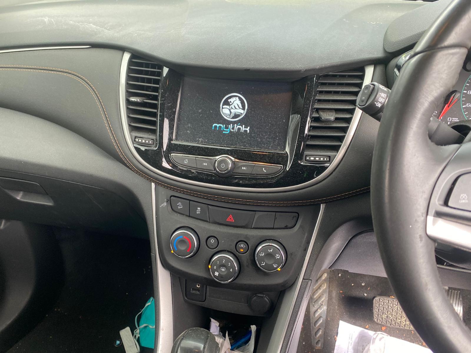 Instrument Cluster Trax Holden 2019