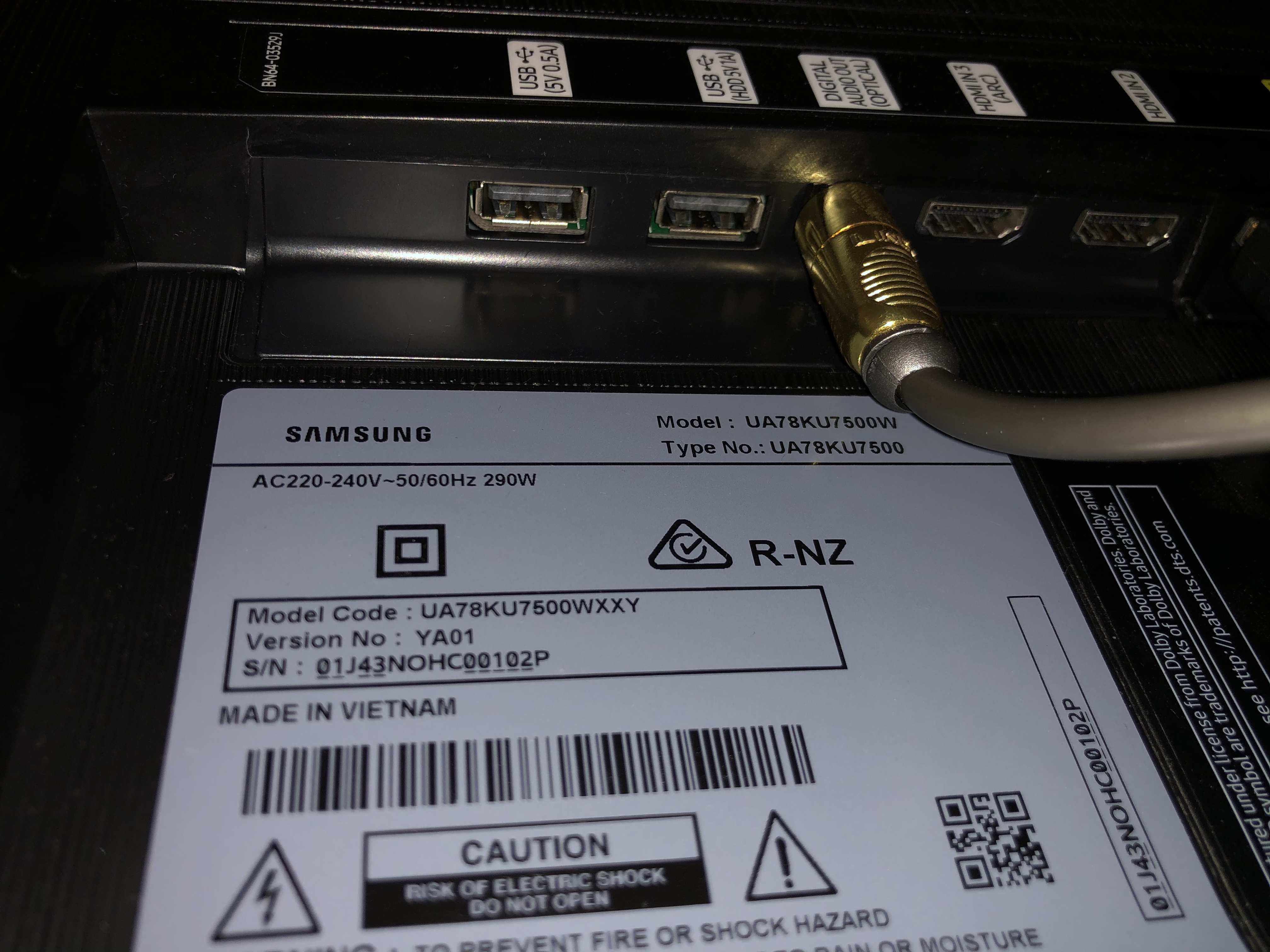 Samsung Inch Curved Tv Screen Cracked: Electrician required in Runaway ...