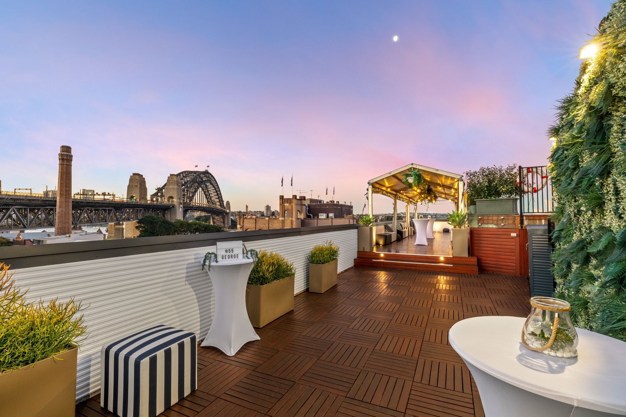 Rydges Sydney Harbour Rooftop - Wayfarer