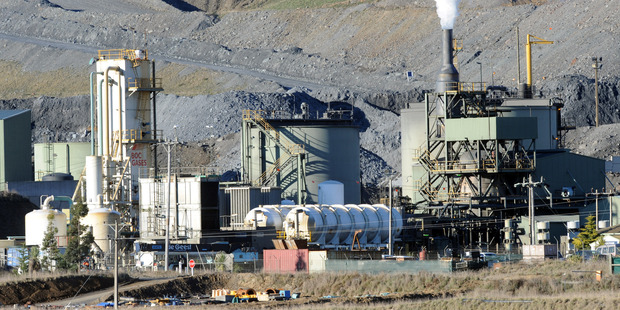 Slip cuts off Otago gold miners | WeatherWatch - New Zealand's Weather ...