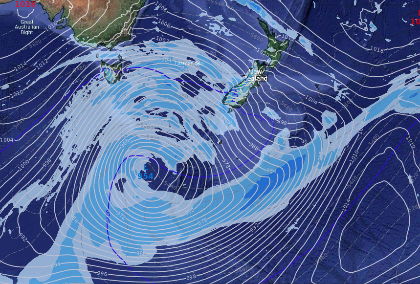 Big doesn’t always mean bad for everyone as Southern Ocean storm forms ...
