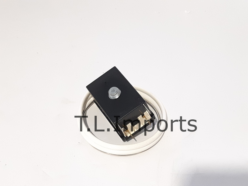 OEM Thermostat 11196477 - Volvo loaders, trucks and backhoe