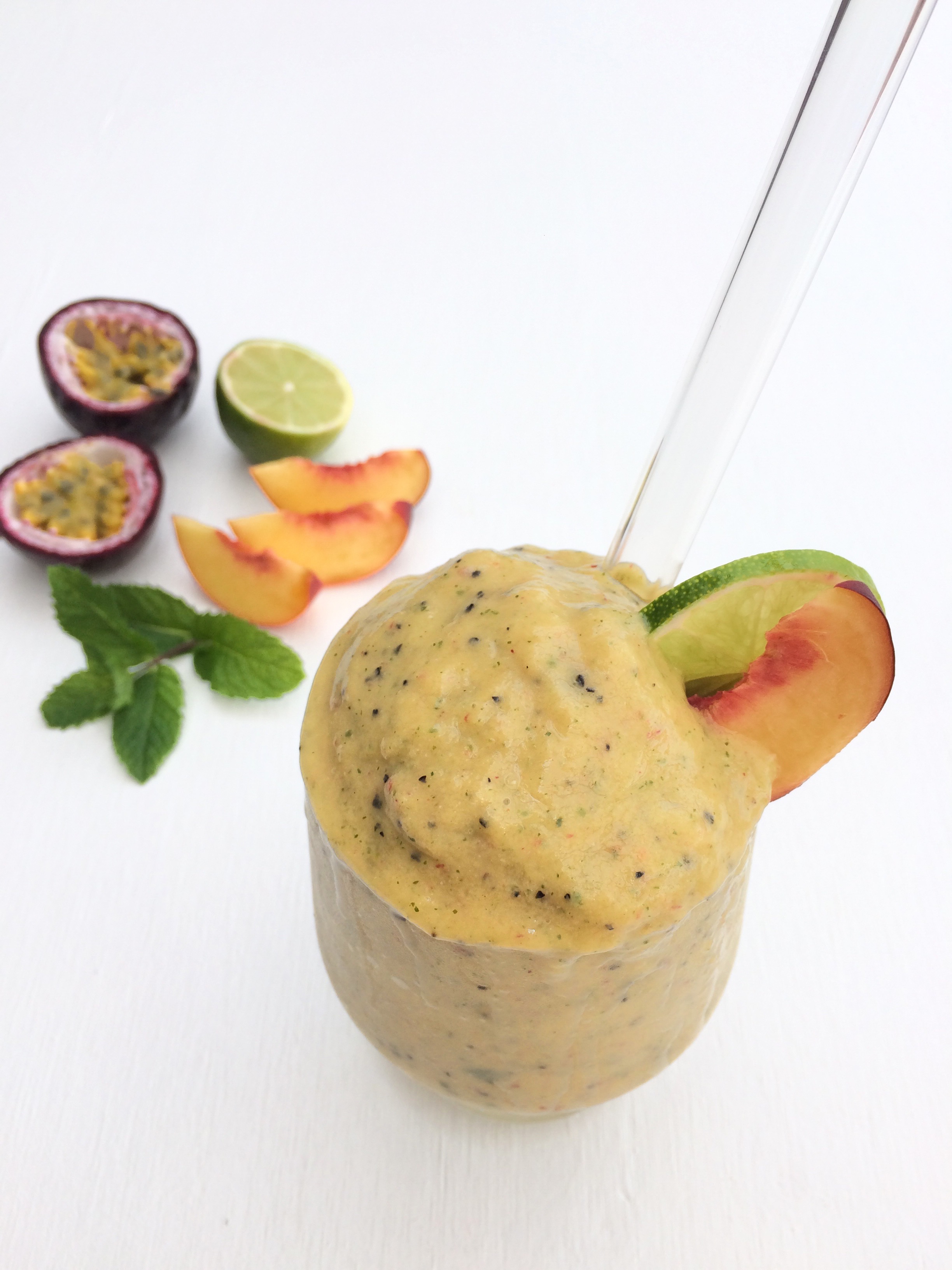 Peach & Passionfruit Smoothie – Natalie Prigoone, yoga, healthy food ...