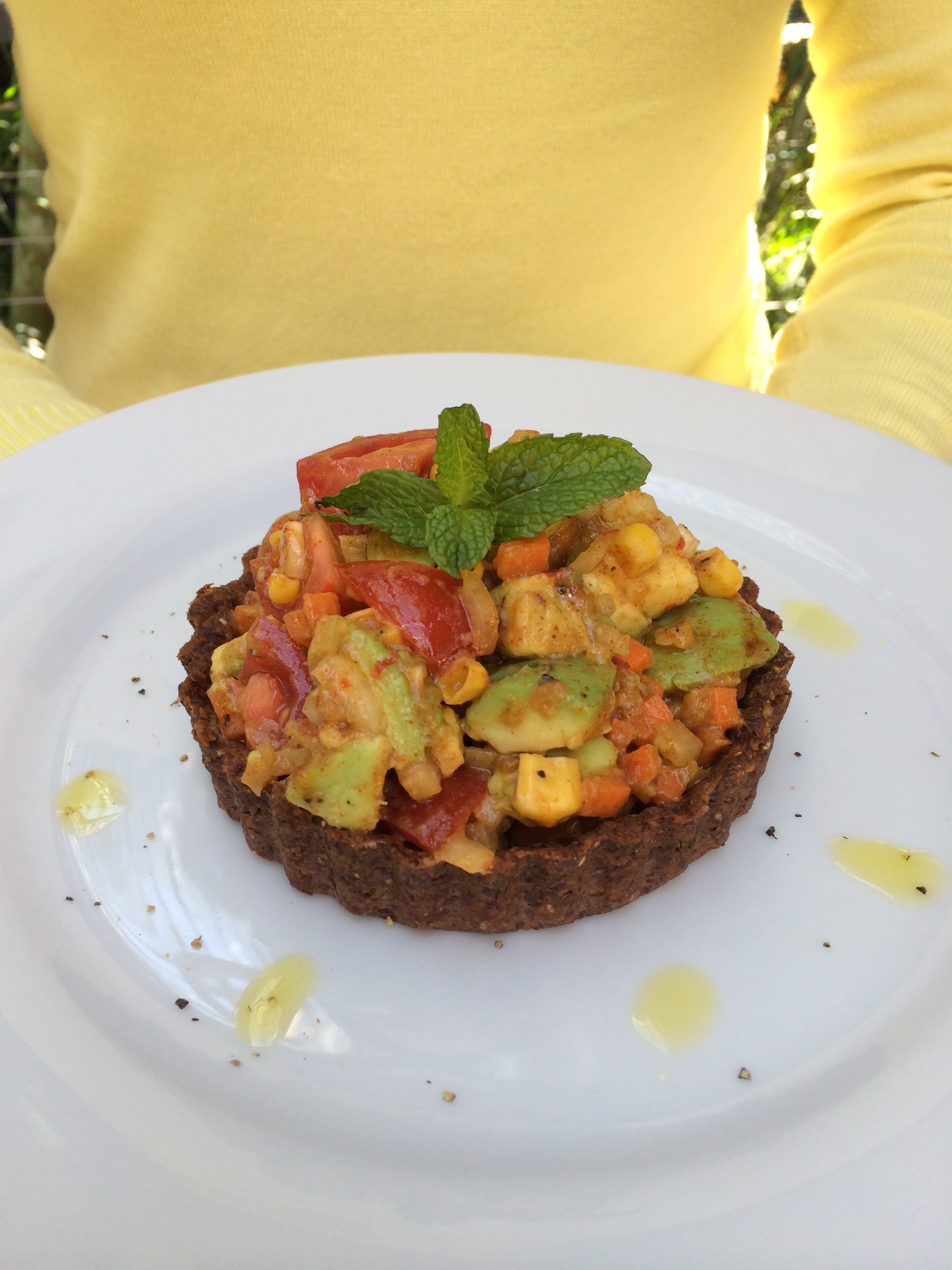 How would you fill a Raw Vegan Savoury Tart? – Natalie Prigoone, yoga ...