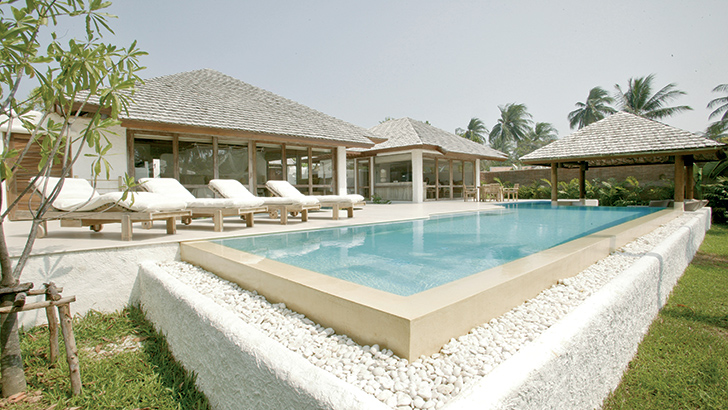 How to Clean a Flooded Pool? | Baracuda Australia